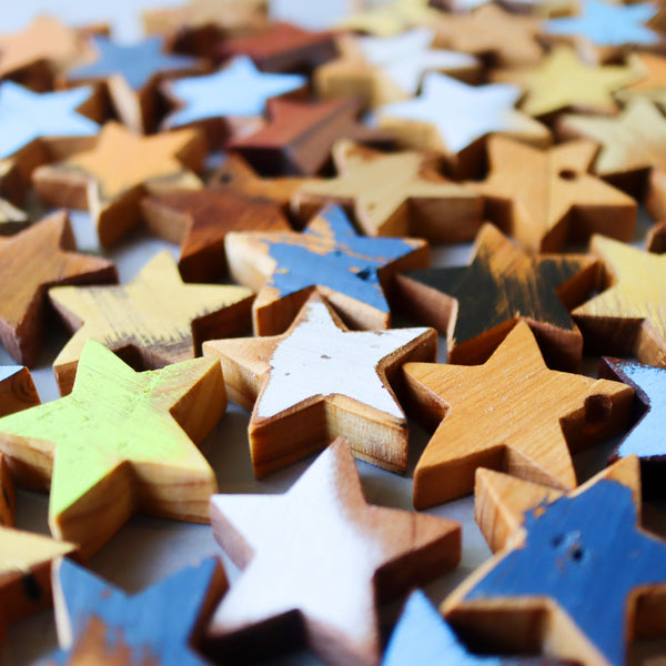 Small Reclaimed Wood Stars – Dennehey Design Co.